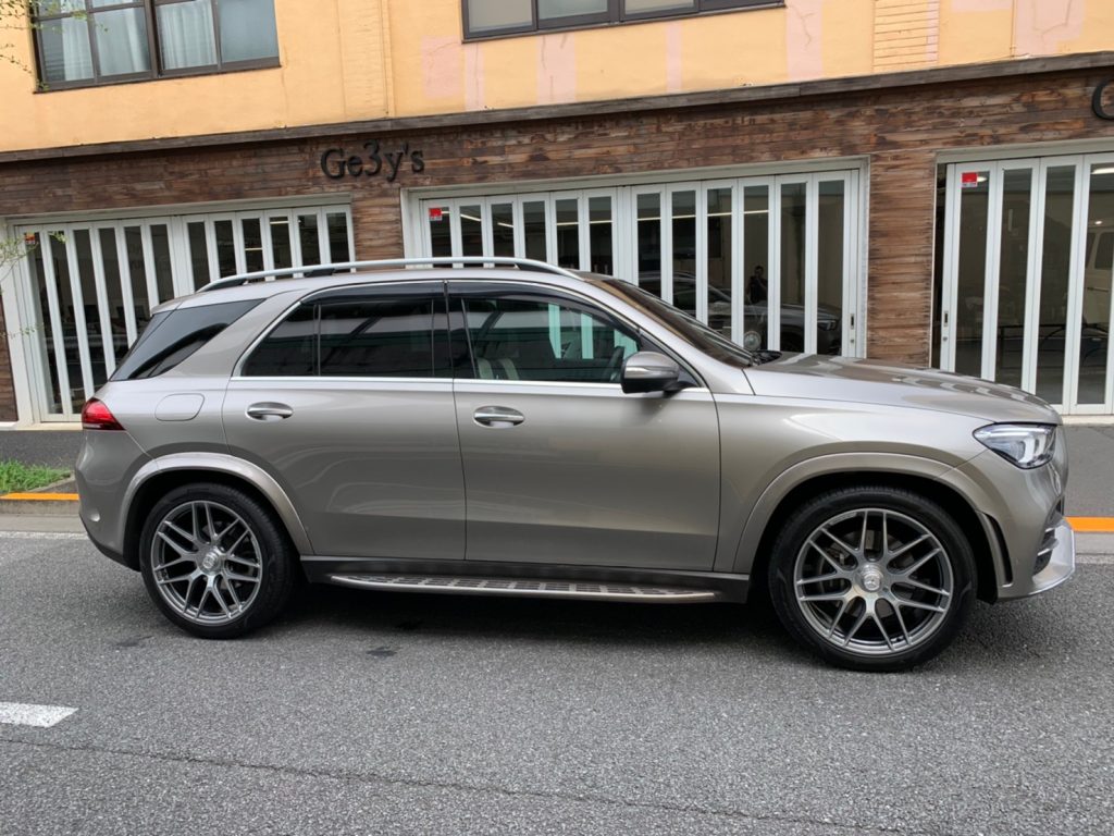 メルセデスベンツ GLE400d オシャレ カスタム！！アルミホイール交換作業！！ | 東京都世田谷区Ge3y's株式会社（ジェミーズ）、新車 ...