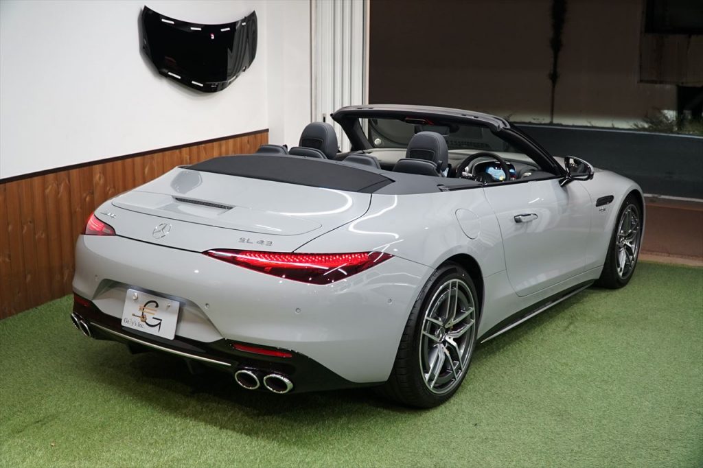 ☆入庫情報☆ 2022年モデル Mercedes-AMG 新型SL43 有償ボディカラー 未使用車 ディーラー新車保証付き ドイツの歴史ある ...