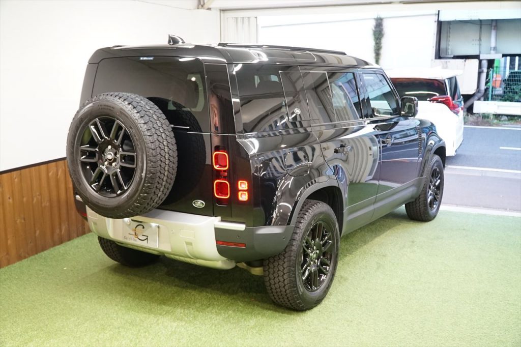 ☆入庫情報☆ 2023年モデル LAND ROVER ディフェンダー110S D300 エアサスペンションパック 新車保証付き 1983年から ...