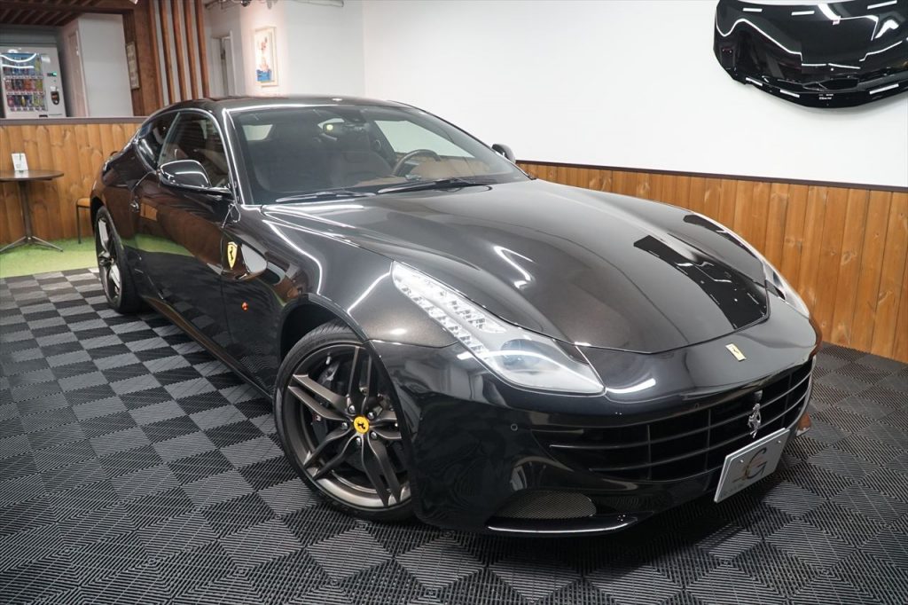 ☆入庫情報☆ 2014年モデル Ferrari FF 4WD オプション400万円 リフター付き ディーラー車 革命的な12気筒「FF ...